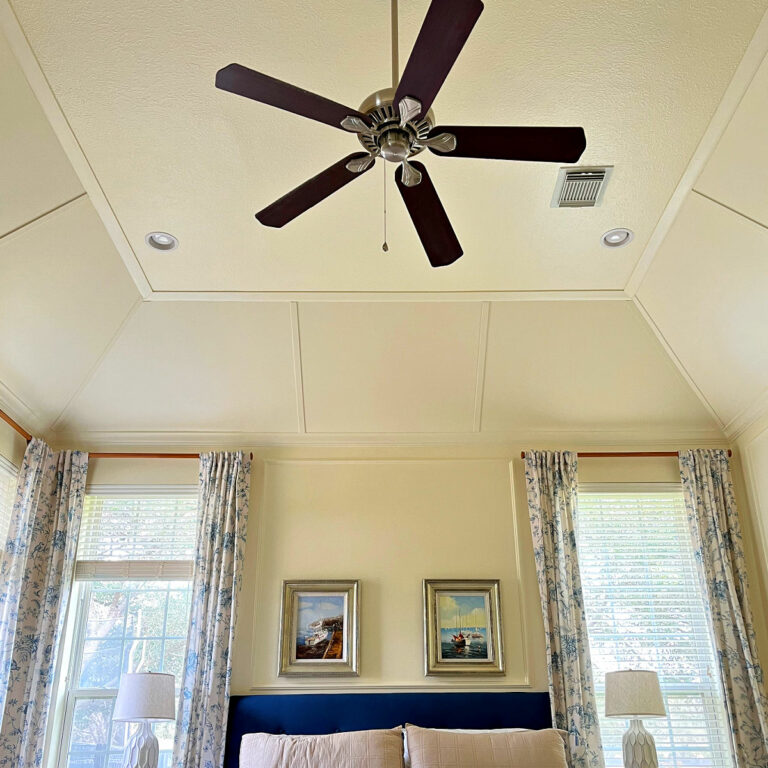 25 Beautiful Tray Ceiling Ideas and Design Inspiration (With Photos ...