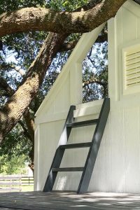 How To Build A Wooden Step Ladder: Easy DIY 2x4 Ladder & Video ...