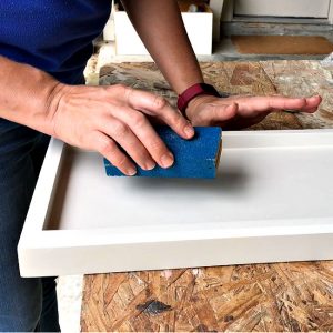 How To Get a Smooth Finish with Chalk Paint (Easy Guide & Video ...