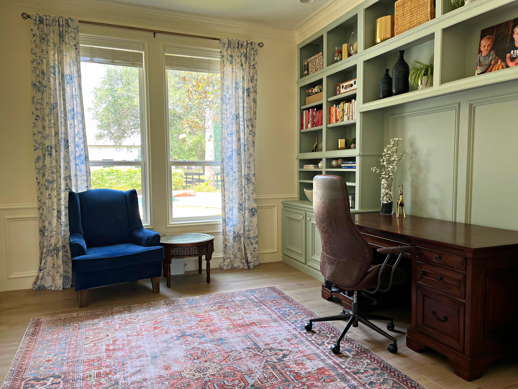 21 Cheap And Easy Ways To Make A Home Office Look Better! - Abbotts At Home