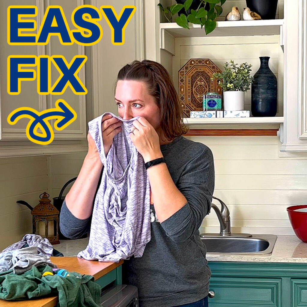 3 Easy Ways To Get The Sweat Smell Out Of Shirts And Gym Clothes ...